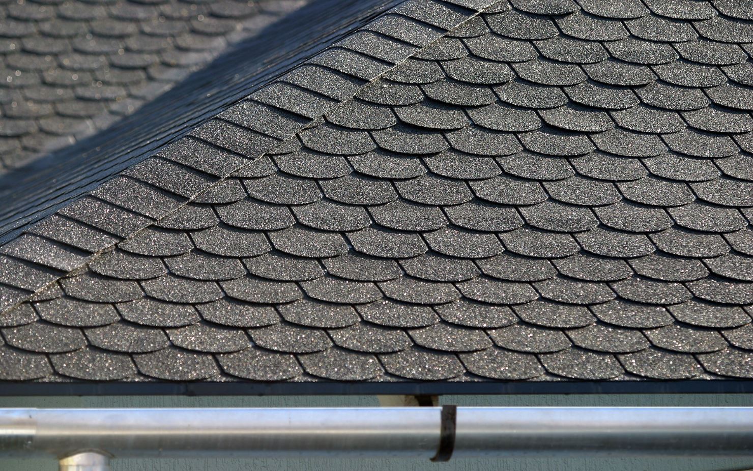Superglass Biber: rounded shingle for every roof | IKO