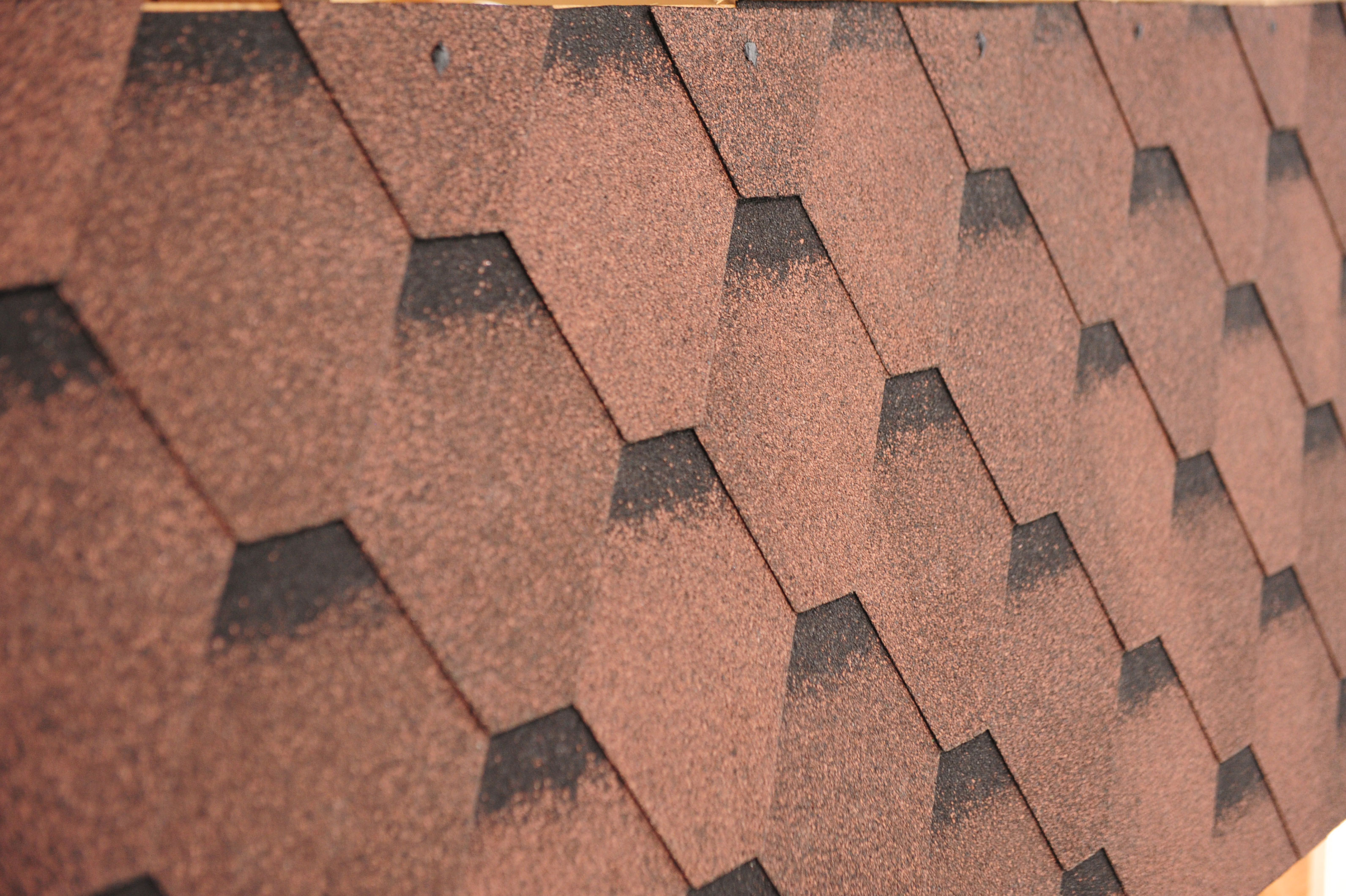 Shingles on walls: installation guidelines | IKO shingles